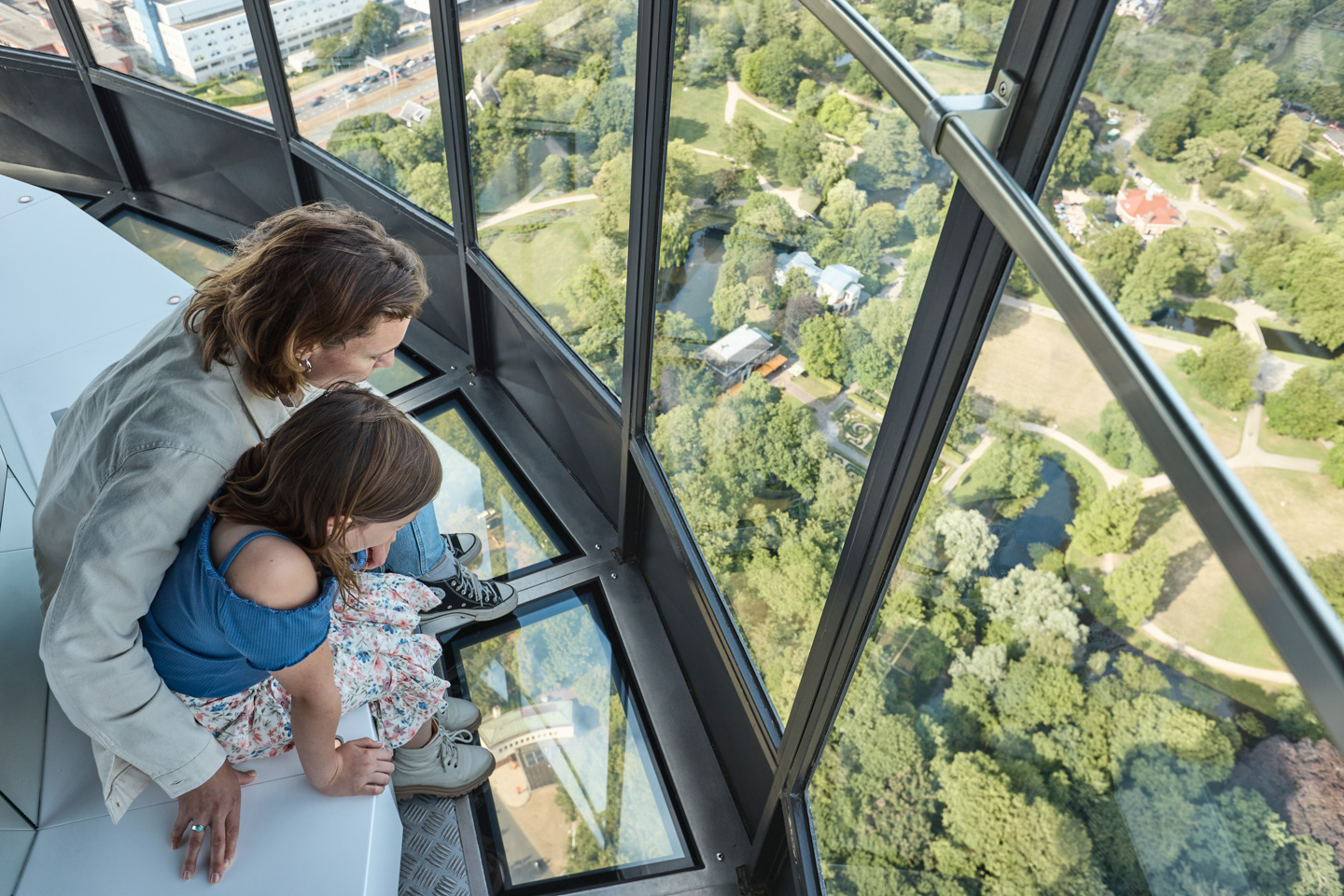 The Euromast - 606' Observation Tower in Rotterdam, Netherlands | WFGT
