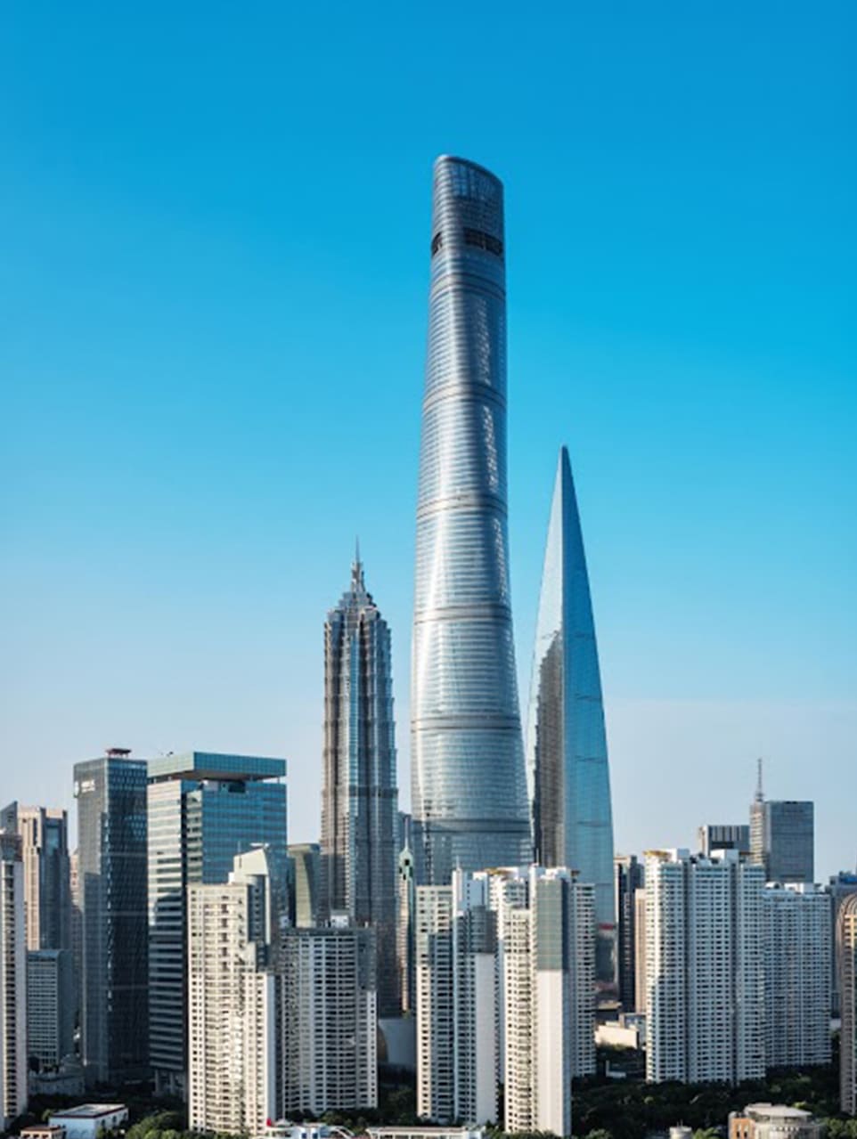 Shanghai Tower - 2,073' Skyscraper in Shanghai, China | WFGT