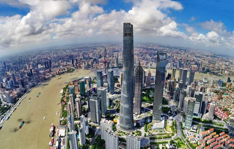 Shanghai Tower - 2,073' Skyscraper in Shanghai, China | WFGT