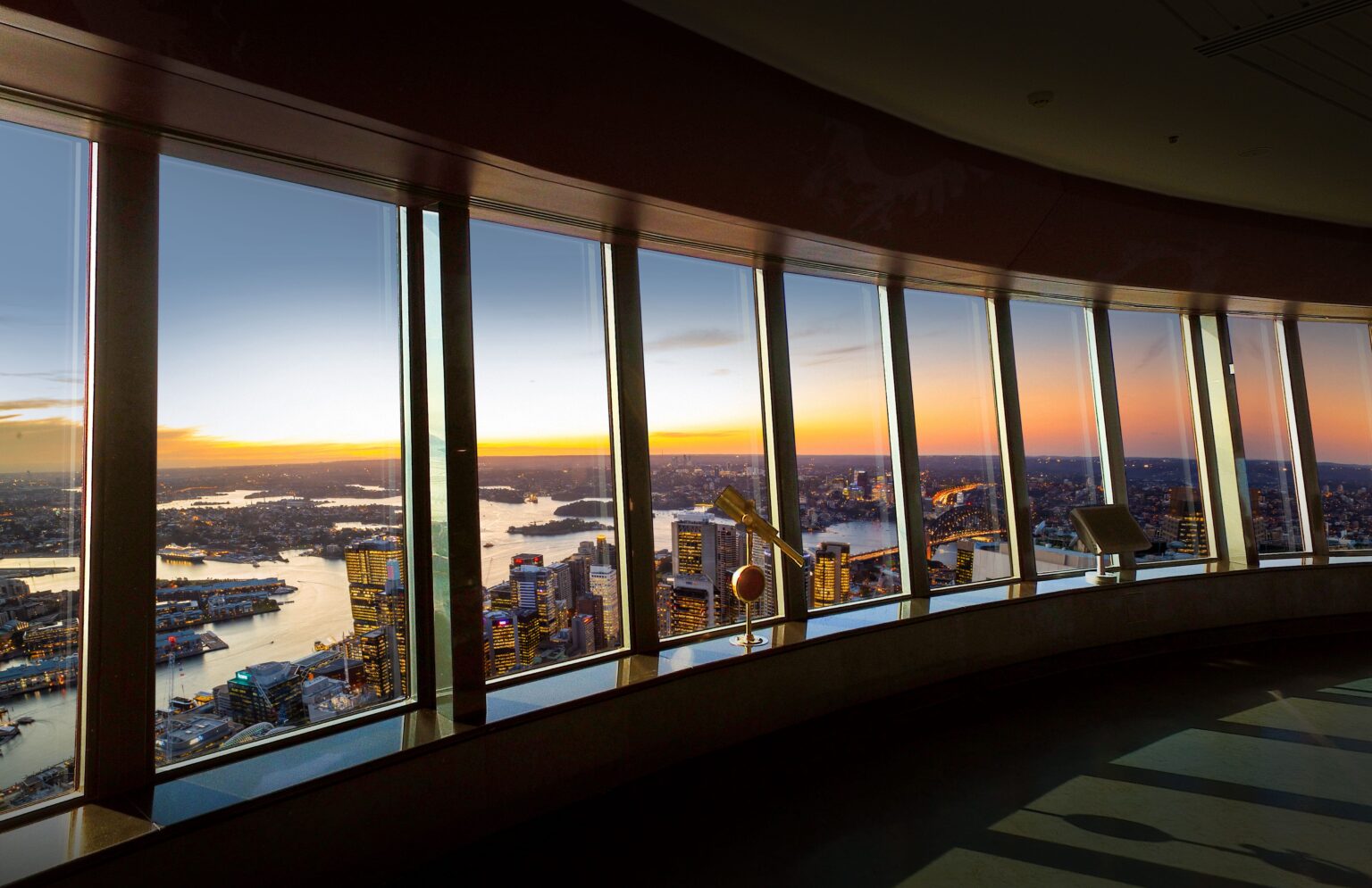 Sydney Tower - 1,014' Observation Tower in Sydney, Australia | WFGT